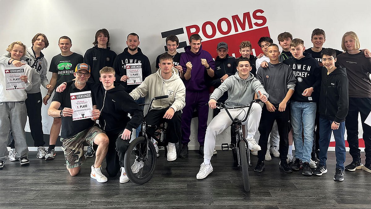 Kniffliges Team-Event für die U17 in den Bash-Rooms - Löwen Nachwuchs